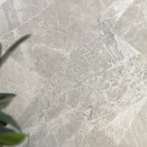 Kalk beige | Vareprøve | SELVKLEBENDE FLISER - Lindas Dekor